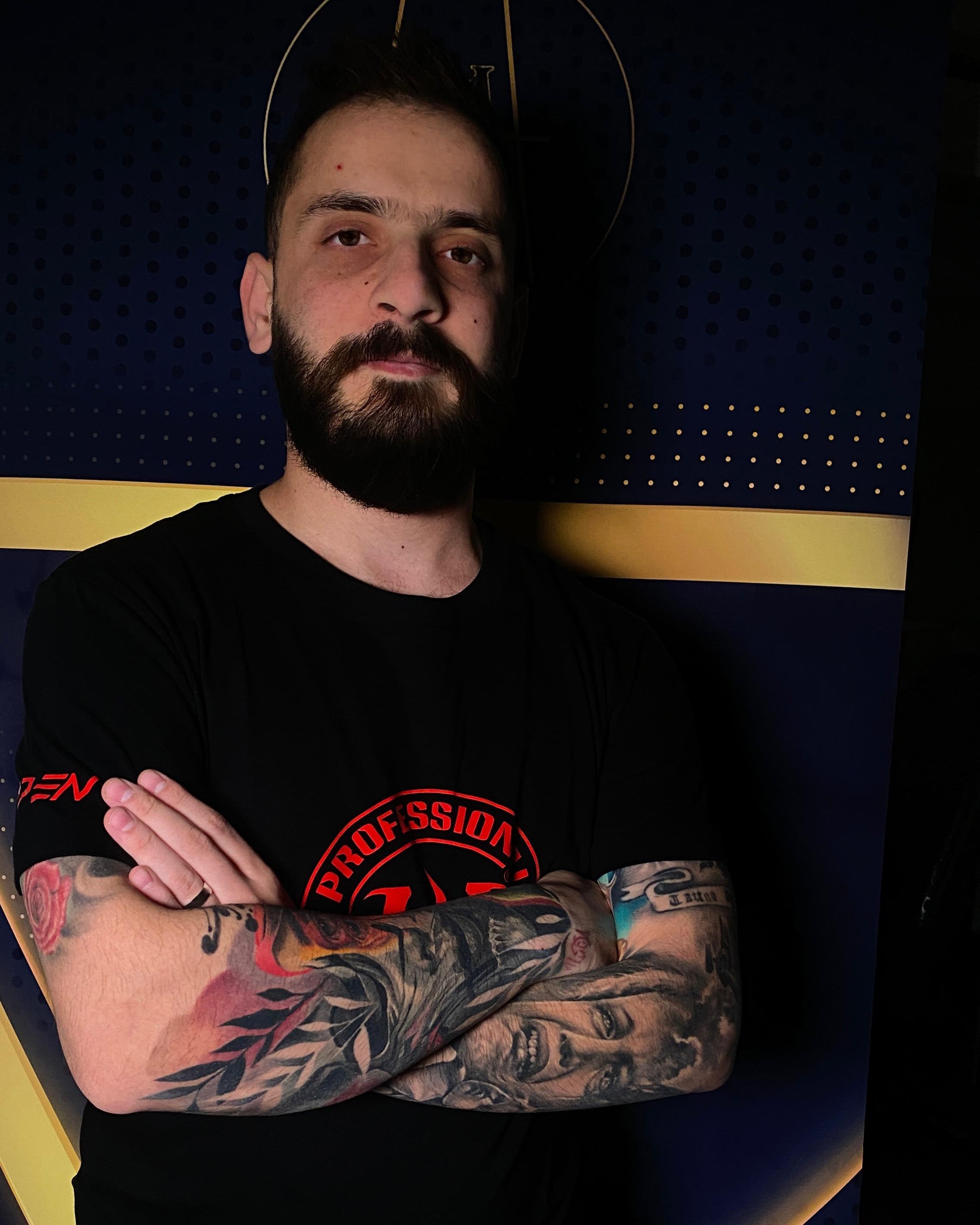 Ali-Riad-Almawla | Specialized in color realism